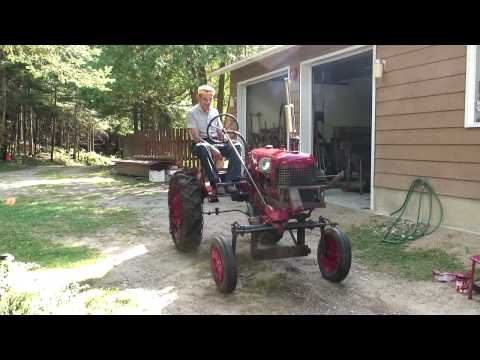 International Harvester Farmall Cub Tractor - YouTube