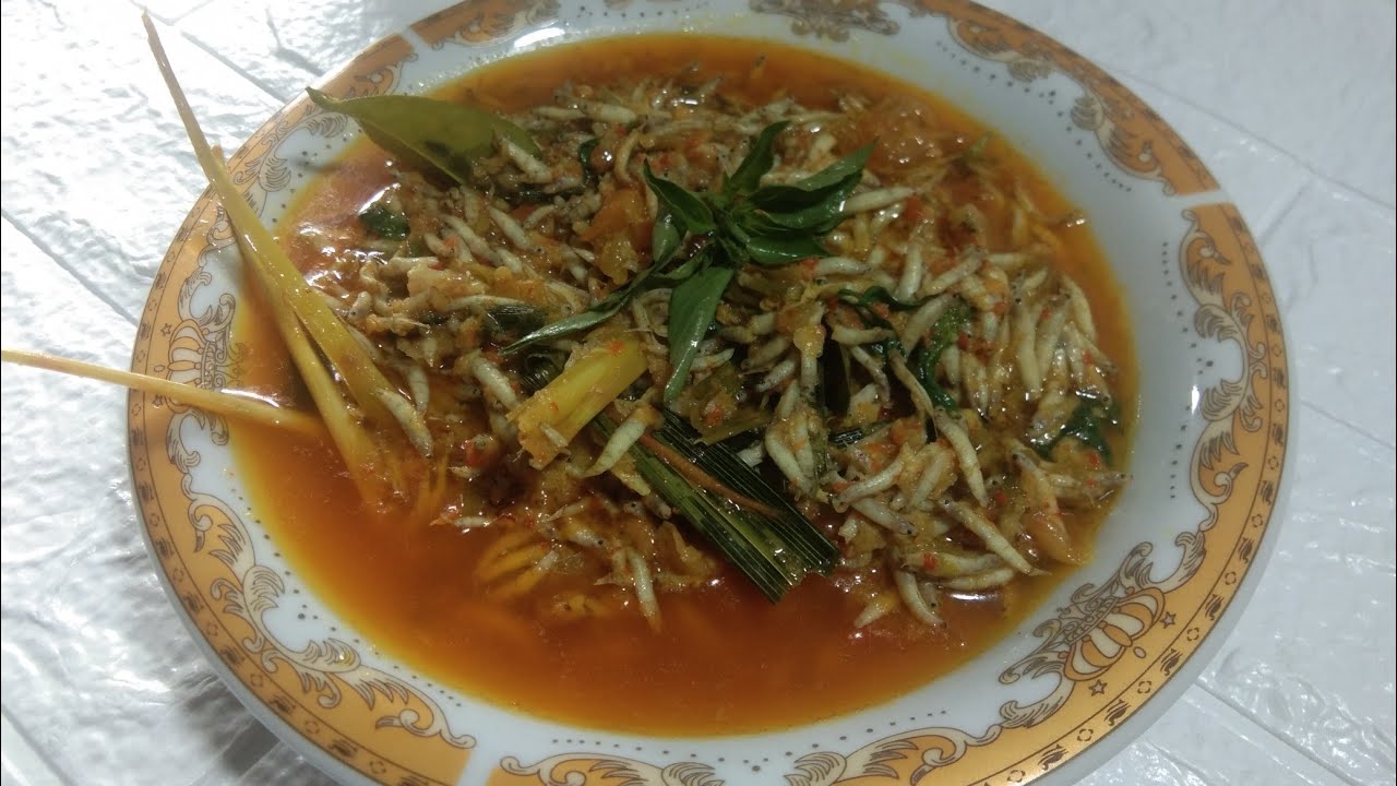 ikan nike woku blanga khas orang manado - YouTube