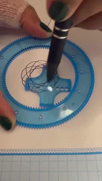 Basic Spirograph #spirograph #hobby #arts #artsandcrafts #artshorts # ...