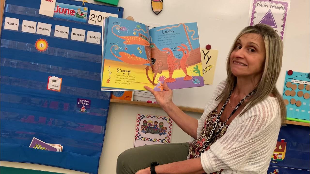 Read Aloud - Commotion in the Ocean - YouTube