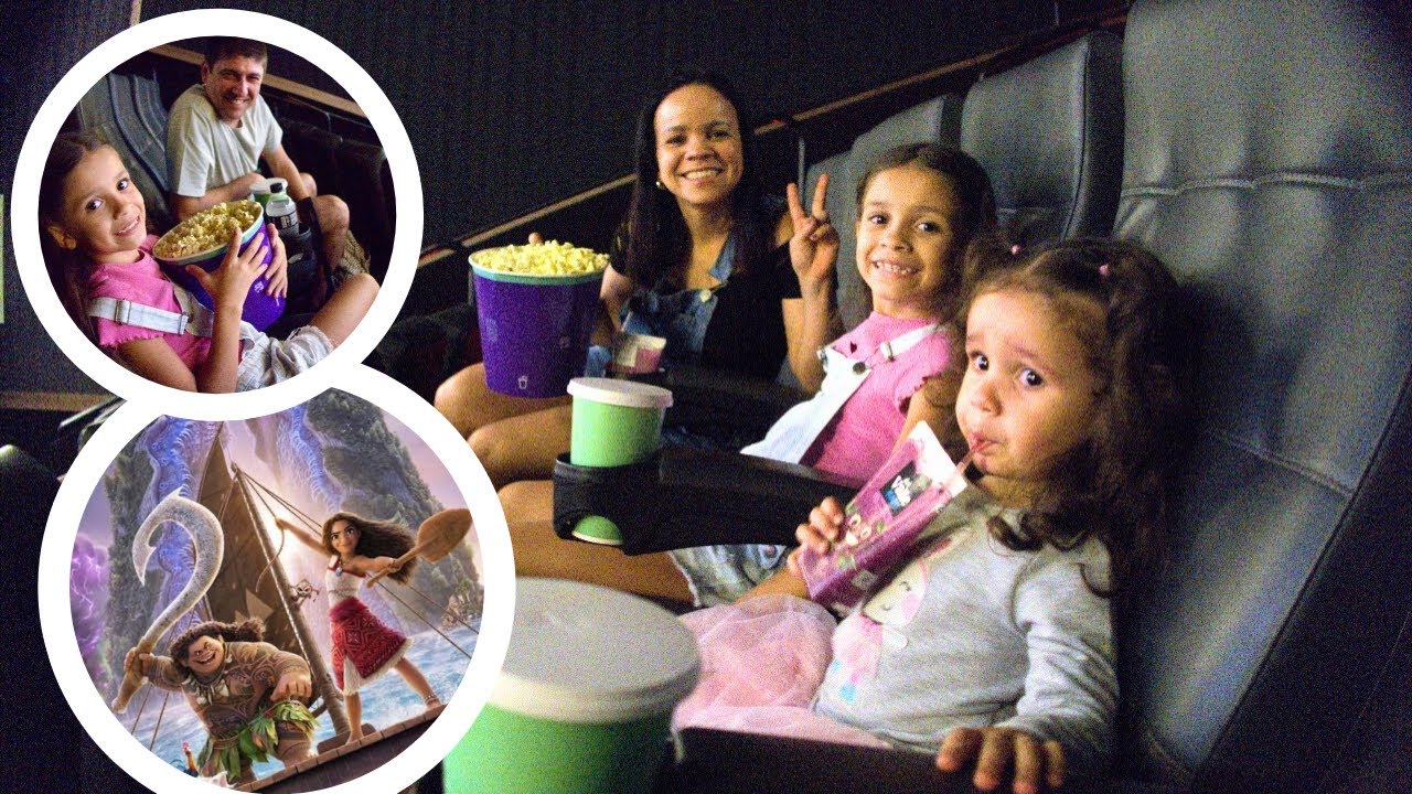 ASSISTIMOS MOANA NO CINEMA - MINHA MÃE CHOROU 🥲 COMPREI CARMED | MAYA ...