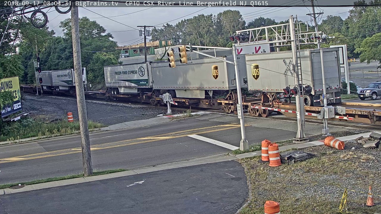 September 17 2018 08:03 sb stack trailers CSX 548, 3309 Q010 - YouTube
