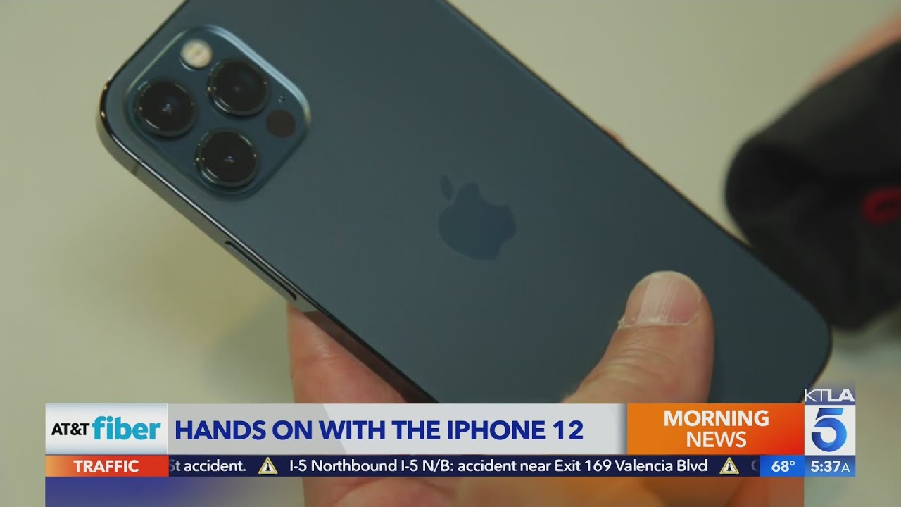 Hands on with the iPhone 12 - YouTube