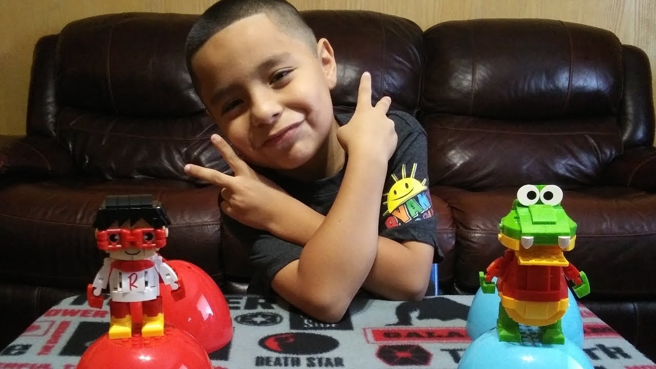 Ryans World Build-It Lego Pt.2 - YouTube