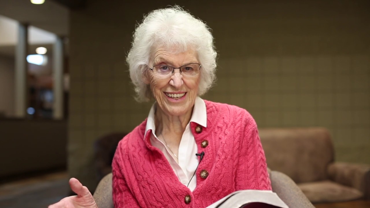 Jill Briscoe - Saying "Yes" to God's "No" • Chronic Joy - YouTube