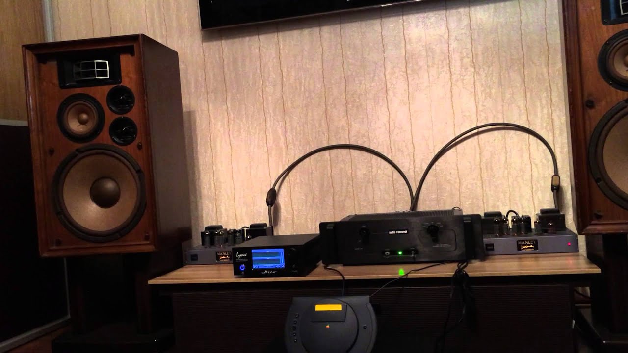 EllaF_DingDong_ApplePowerCD_SAA7321 - YouTube