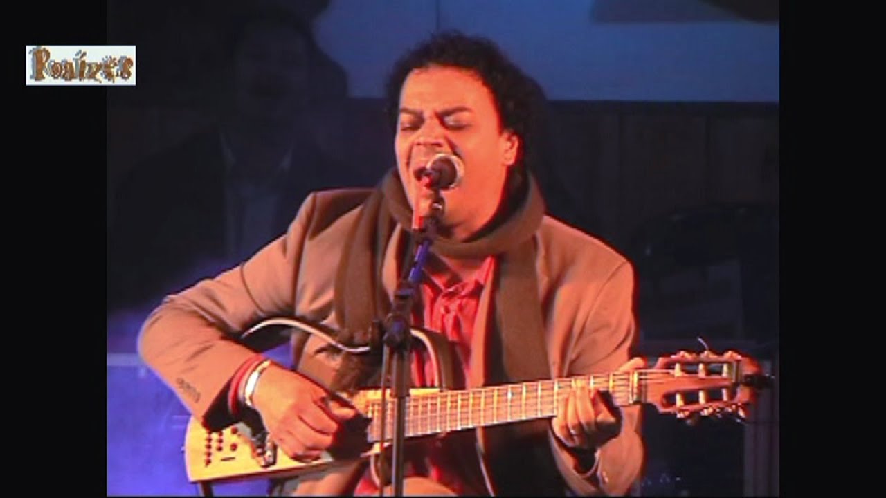 Sanduka levanta o público no Minas ao Luar 2012 em Manhuaçu - YouTube