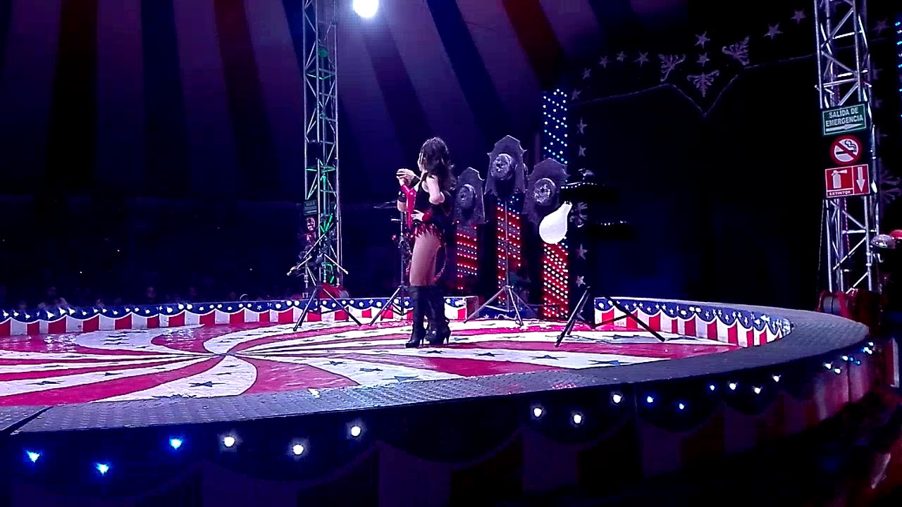 Circo Daniel Atayde, Show de Arqueria - YouTube