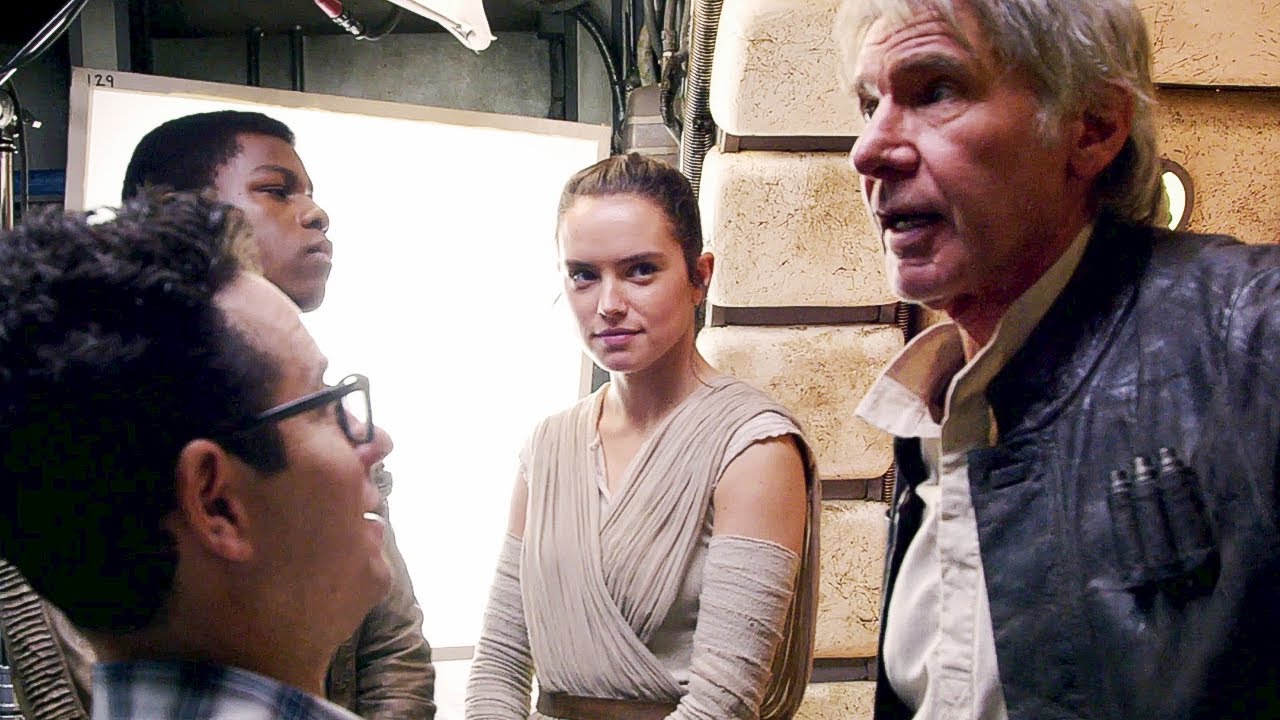 STAR WARS: THE FORCE AWAKENS Behind The Scenes (2015) - YouTube