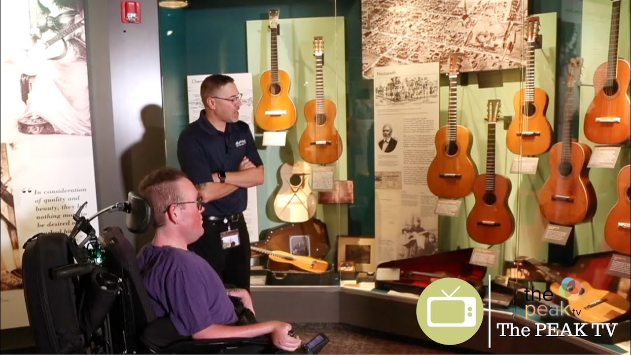 Front Row with Chaz - Martin Guitar - YouTube