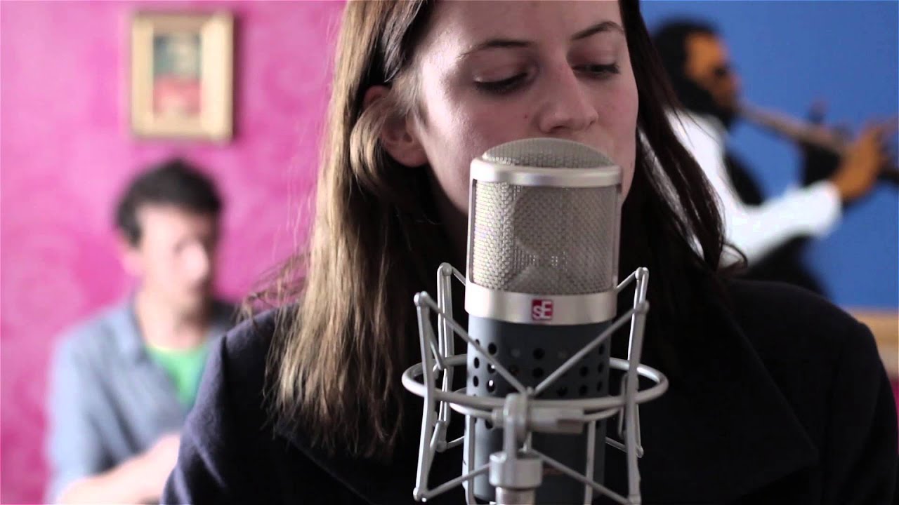 Ellie Ford 'The Sweet Life' - The Clockwork Owl Sessions - YouTube