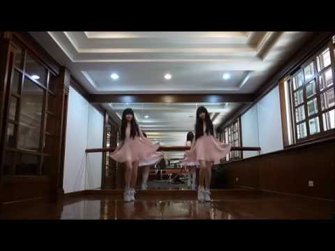 Girl's day-Darling by Sandy Mandy