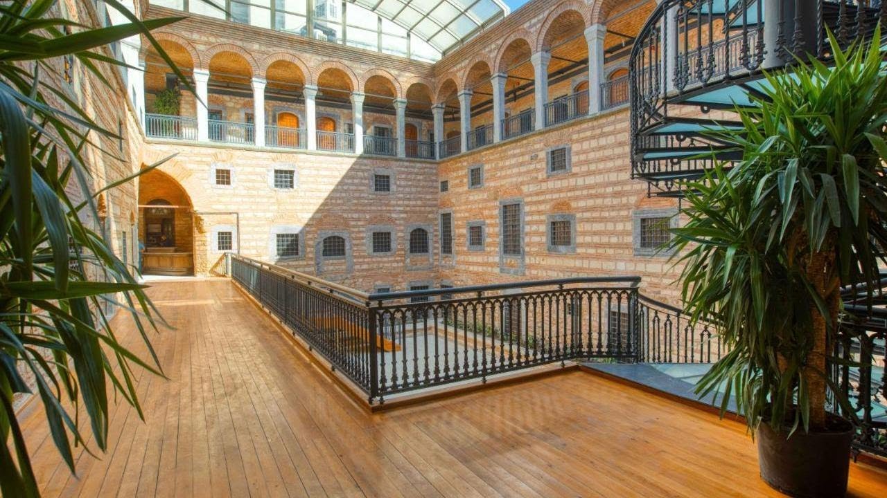 Han 1772 Hotel, Istanbul, Turkey - YouTube