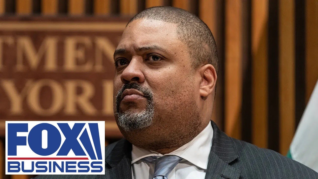 Democrat-turned-Republican wants to 'fix' Alvin Bragg's past mistakes ...