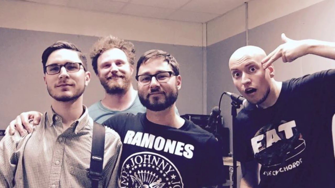 CLEVER GIRL - "NONE OF MY OLD BAND SHIRTS FIT ANYMORE" - LYRIC VIDEO ...