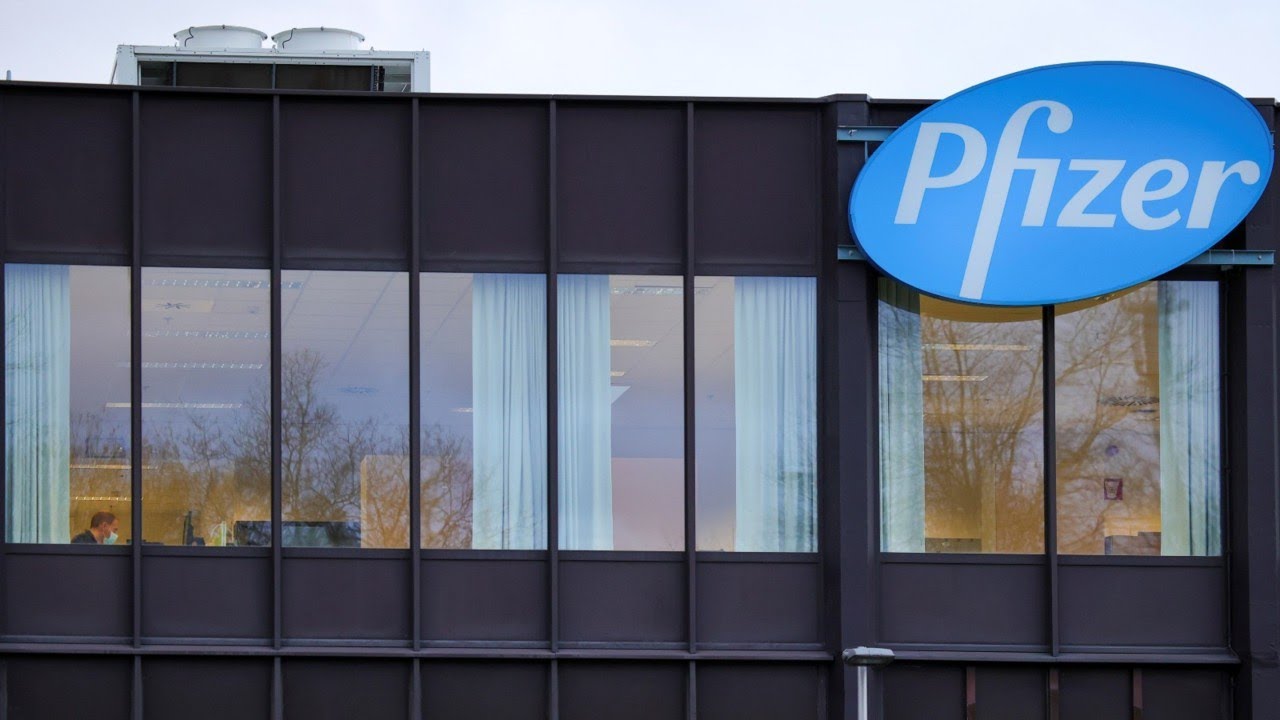 Pfizer vaccine granted full FDA approval - YouTube