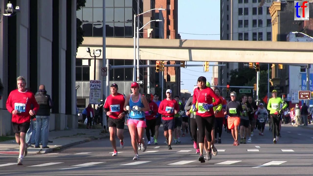 Detroit Free Press / Talmer Bank Marathon, Downtown Detroit, USA, 2013 ...