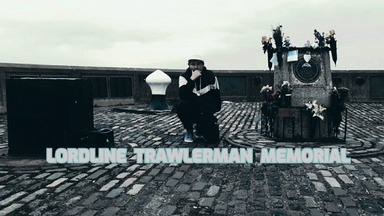 KINGSTON UPON HULL ( LORDLINE TRAWLERMEN MEMORIAL ) PART 1 - YouTube