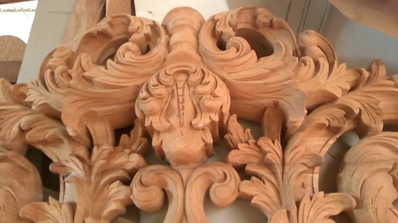 Wood Carving Details on Side Rails and Headboard Mutiara King Size Bed ...
