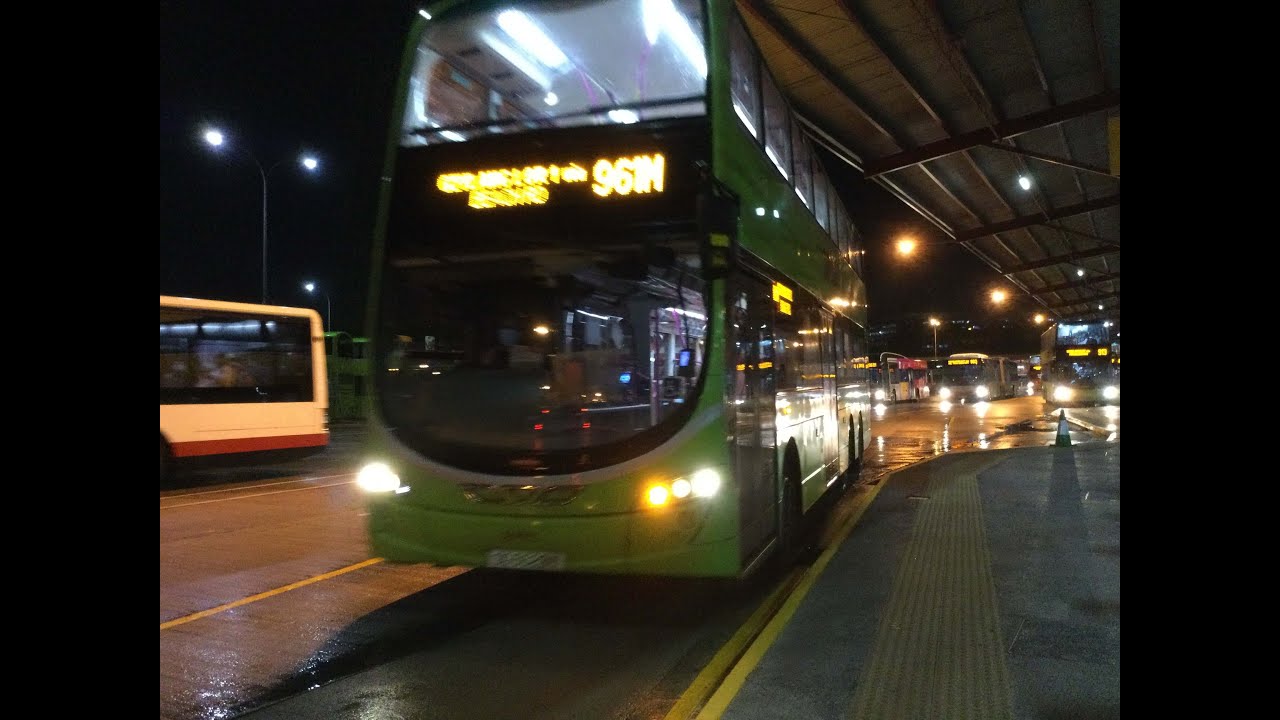 SMRT Bus Service 961M [SG5529Y]: Aft S'pore Flyer → Lor 1 Geylang Ter ...