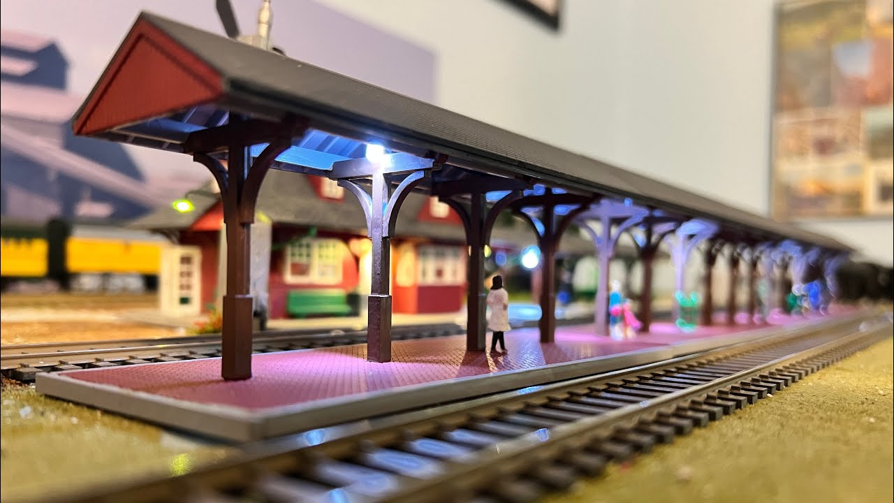 December 2023 Trains on the HO Ravenstown North CNW Subdivision Layout ...