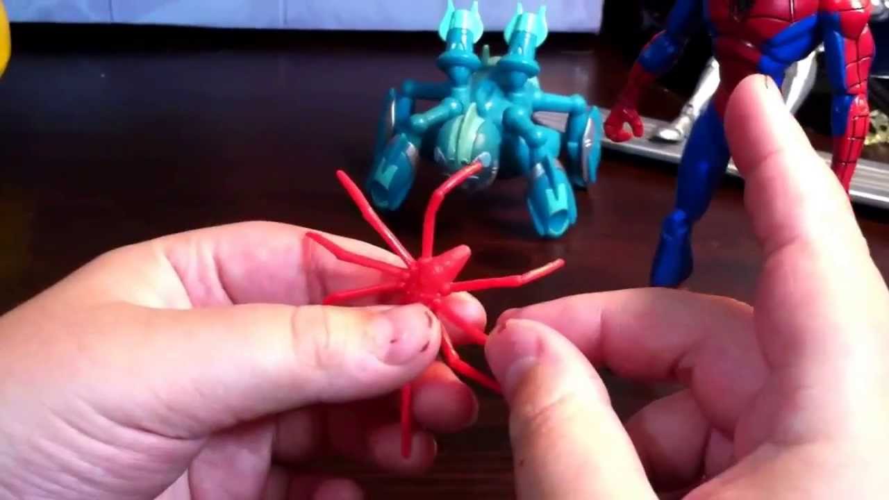 Hasbro's Spider Charged Scuba Gear Spectacular Spider Man Figure Review ...