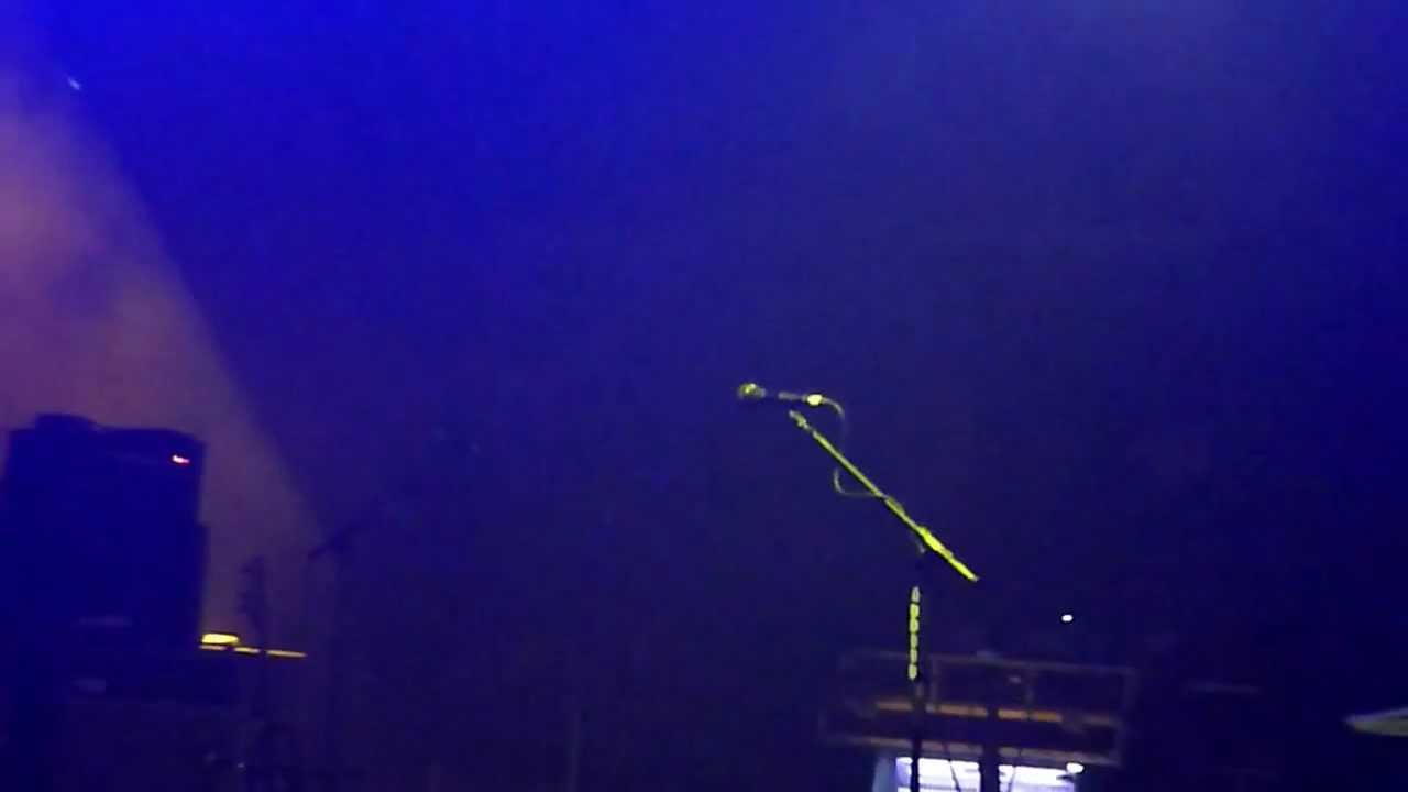 New Order 'DJ Tin Tin' HD @ Brixton, Academy, 03.05.2012 - YouTube