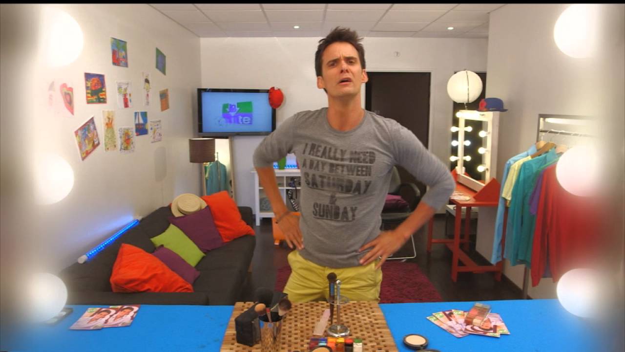 In Ze Boîte - Joan et l'Esprit de la boîte 054 #inzeboite - YouTube