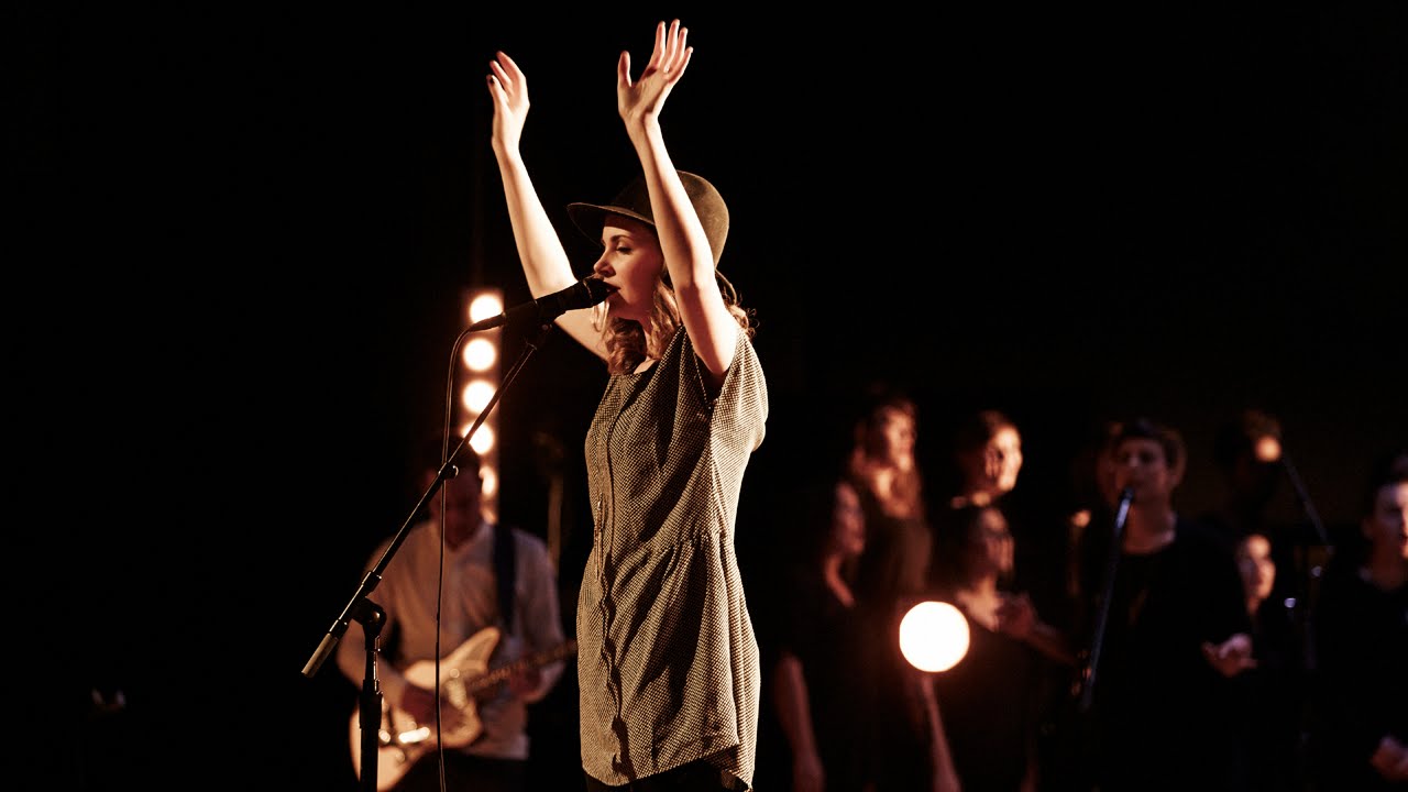 Kristene DiMarco - Mighty Trailer - Jesus Culture Music - YouTube