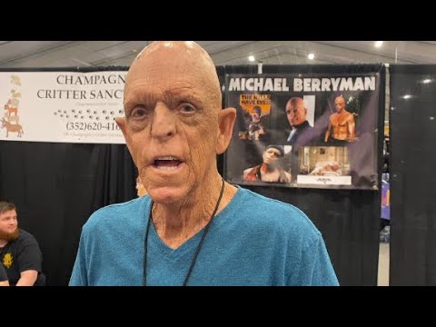 Friday the 13th 2009 Remake Jason Voorhees Bust Scarewear - YouTube