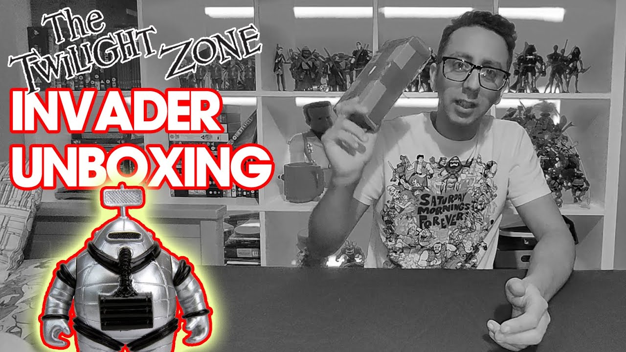 THE TWILIGHT ZONE: Invader Action Figure Unboxing - YouTube