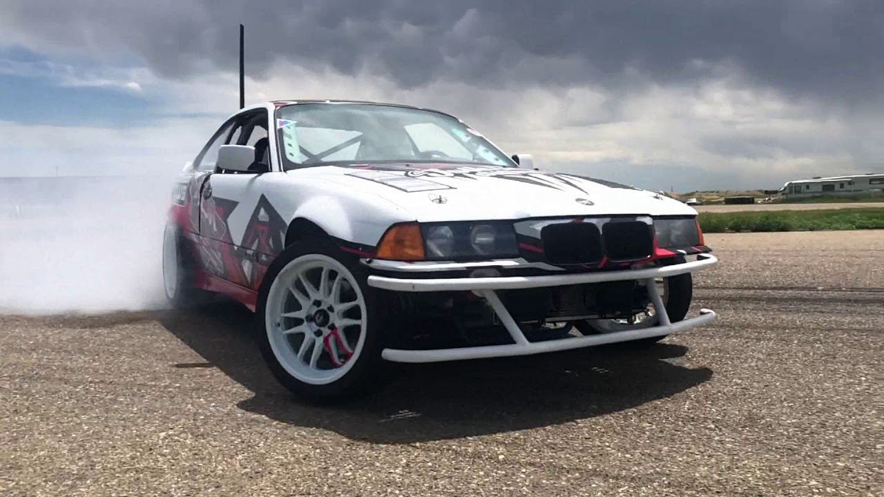 Josh Love CAN DRIFT! BMW LS3 E36 Drifting! - YouTube