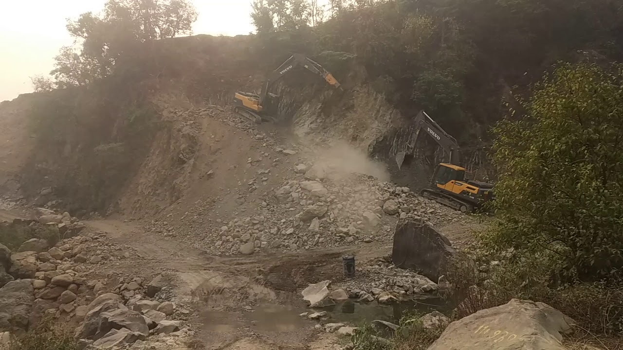 Excavator Dozer Cutting Slope For Road Turning - YouTube