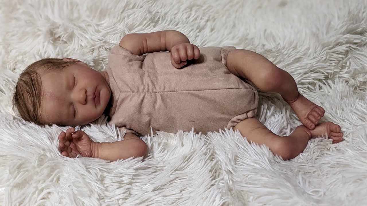 Serena by Tay Freitas Reborn painted by E-Borns - YouTube