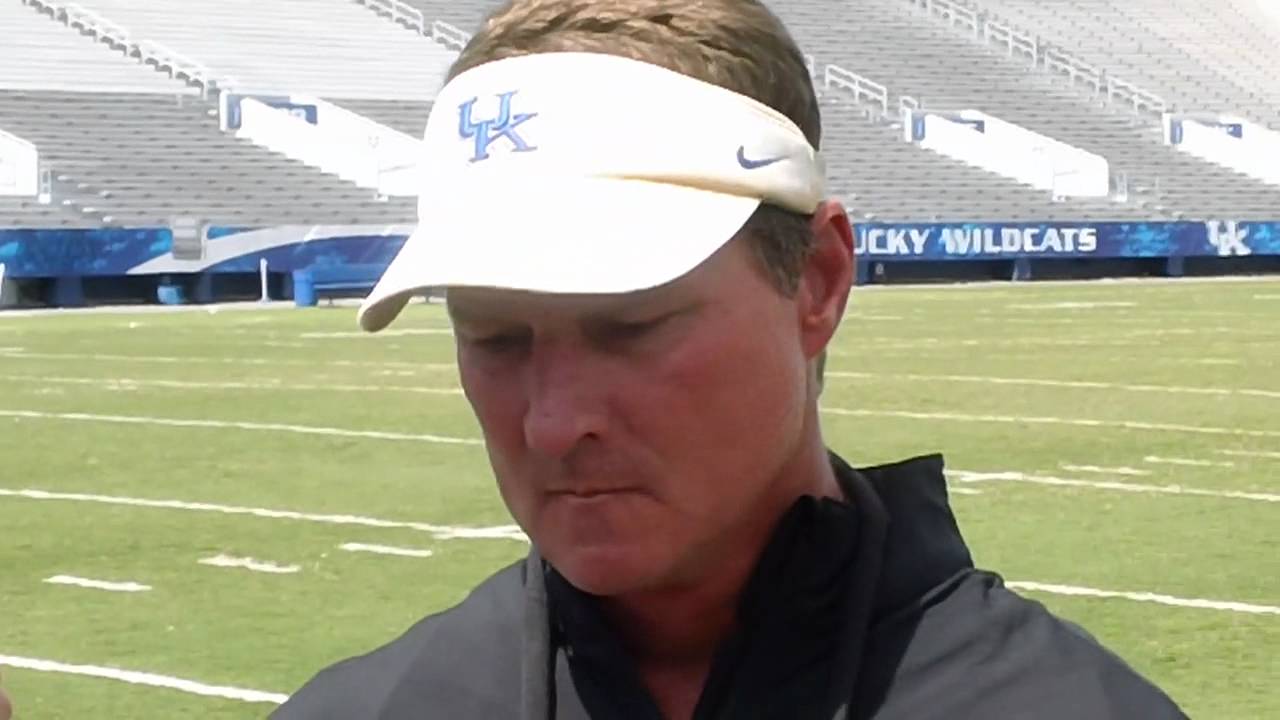 Randy Sanders Happy with Offense after 2nd Scrimmage - YouTube