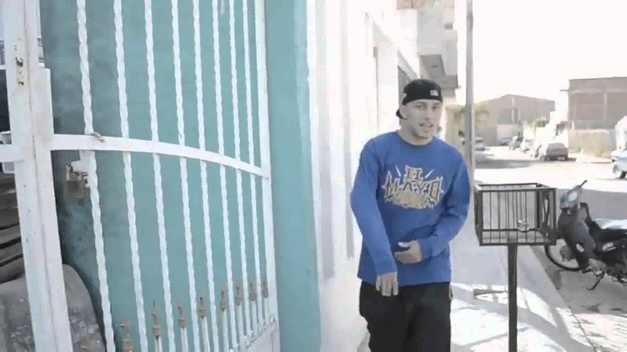 Un Dia Mas - Mc Maya | Video Official | 2013 - YouTube