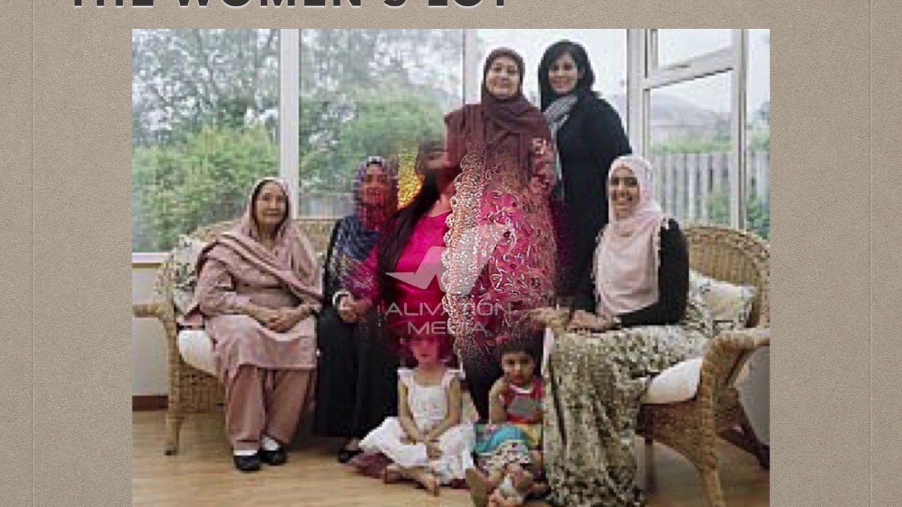 Pakistani Extended Family - YouTube
