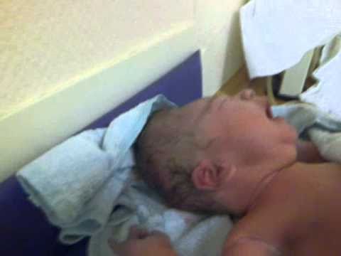 Dogumdan bi kac dakika sonra Kaan BeBek
