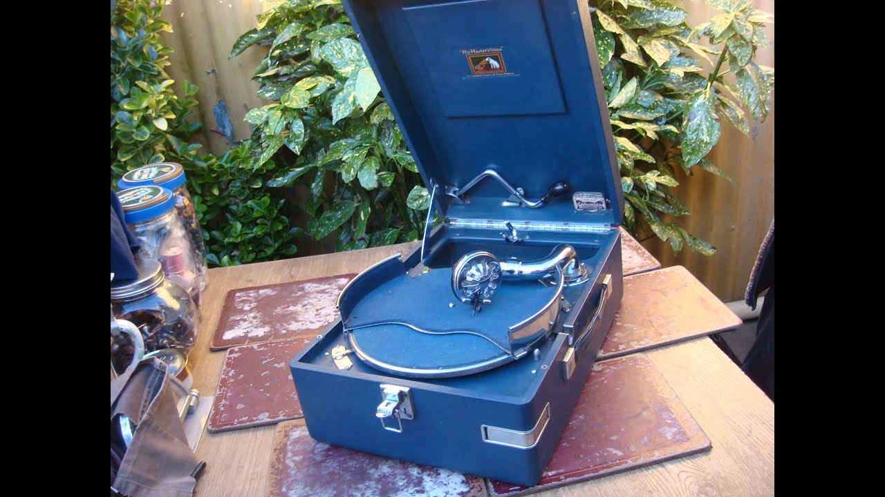 VINTAGE HMV / HIS MASTER'S VOICE GRAMOPHONE MODEL 102 & SOUND BOX - YouTube