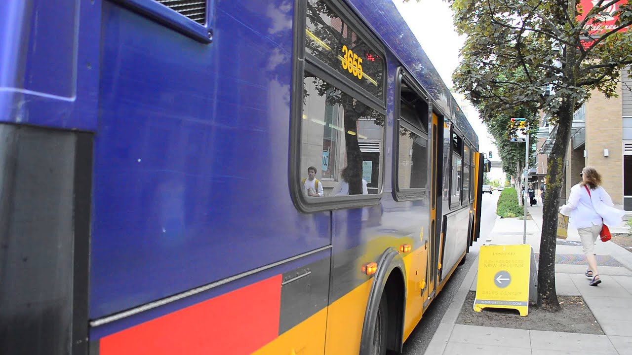 King County Metro 2003 New Flyer D40LF 3655 On The 8 @ Denny Way & 6th ...