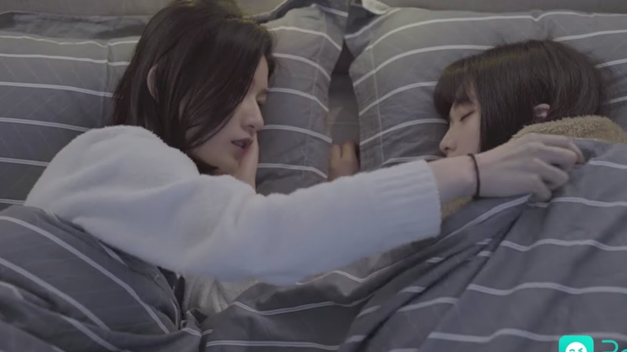 Girls Love Lesbian C Drama Cute Couple A Bit Sweet Youtube
