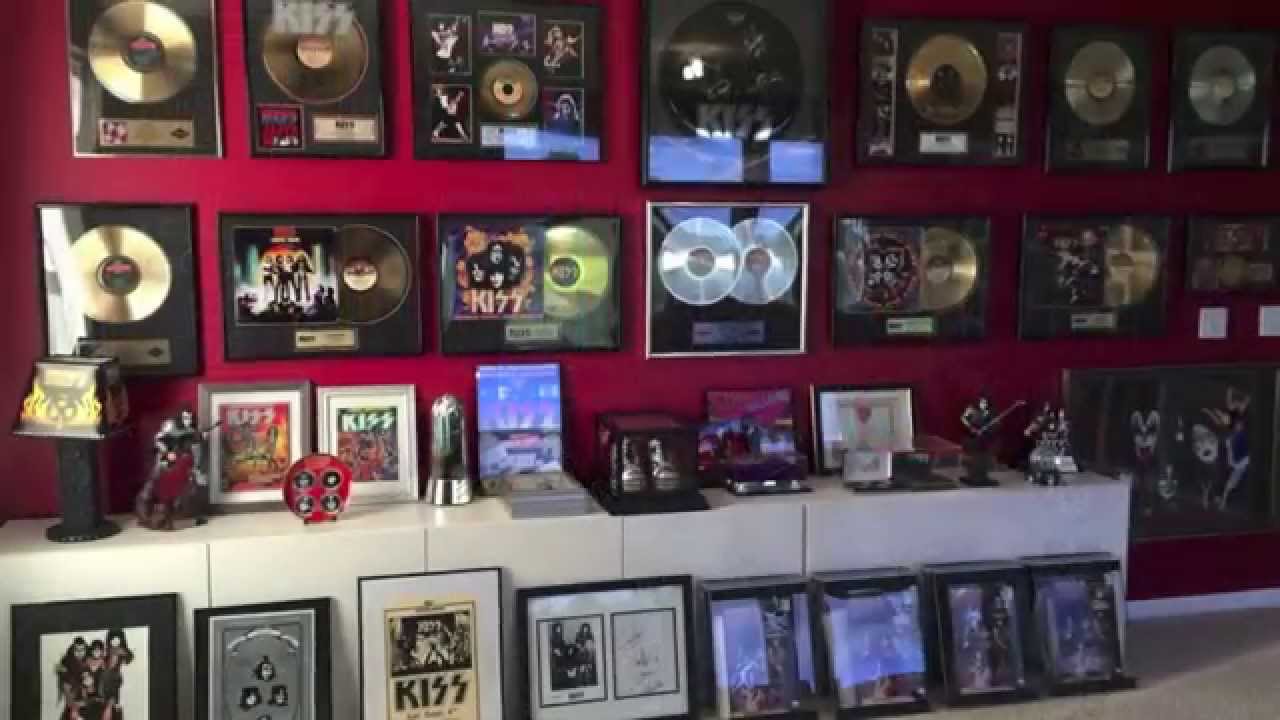 KISS Room Sept 2014 - YouTube