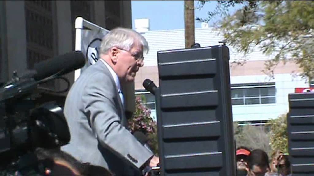 Arizona Unionists Rally in Phoenix to Protest Anti-Labor Laws - YouTube