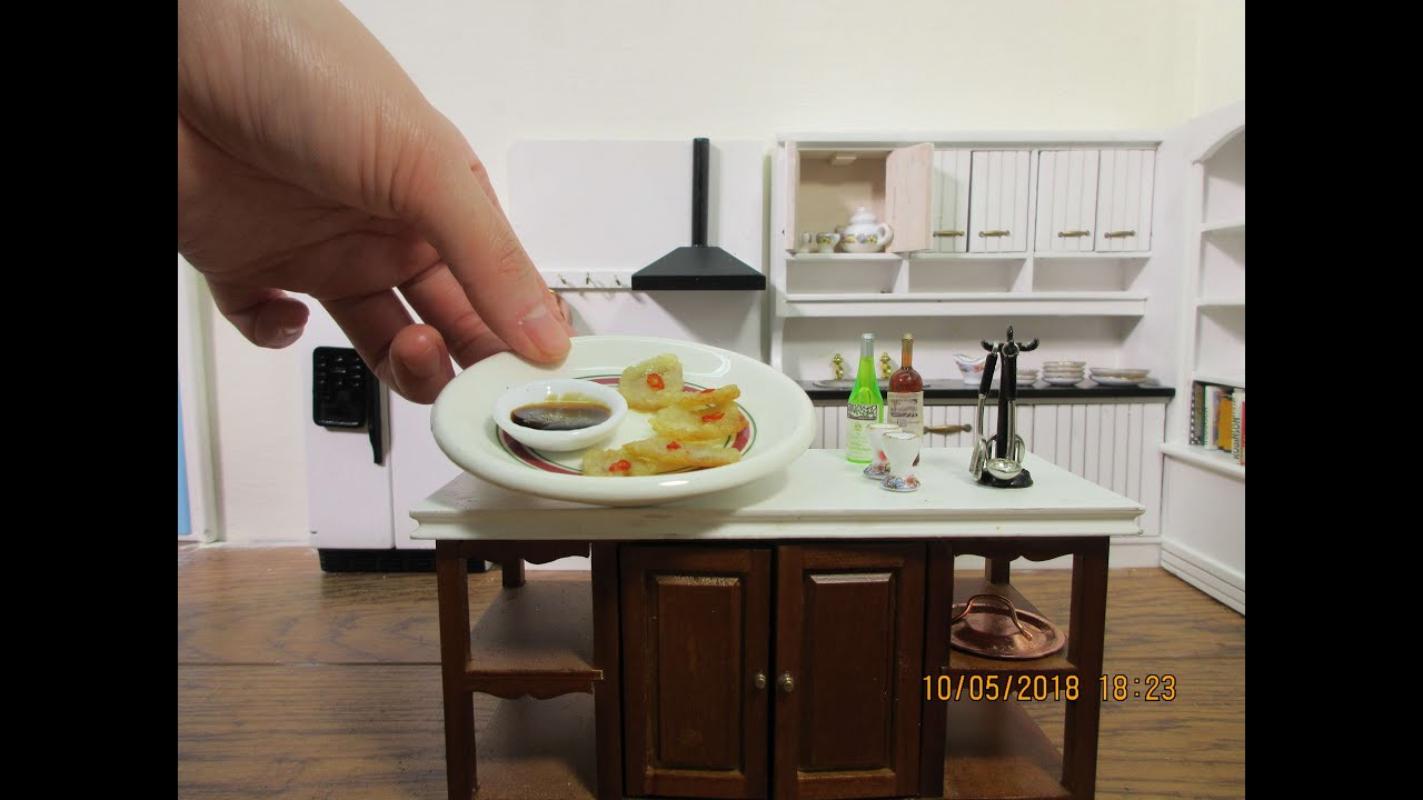 Tiny Chef, Big Flavor: Miniature Japanese Dumpling Cooking Experience ...