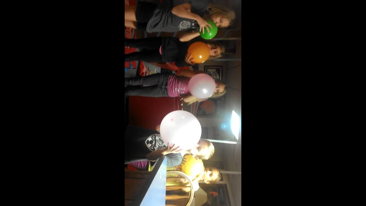Balloon contest - YouTube