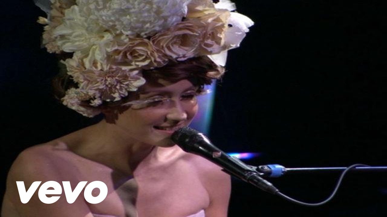 Elizaveta - Meant (Live At Nokia Theater, 2011) - YouTube