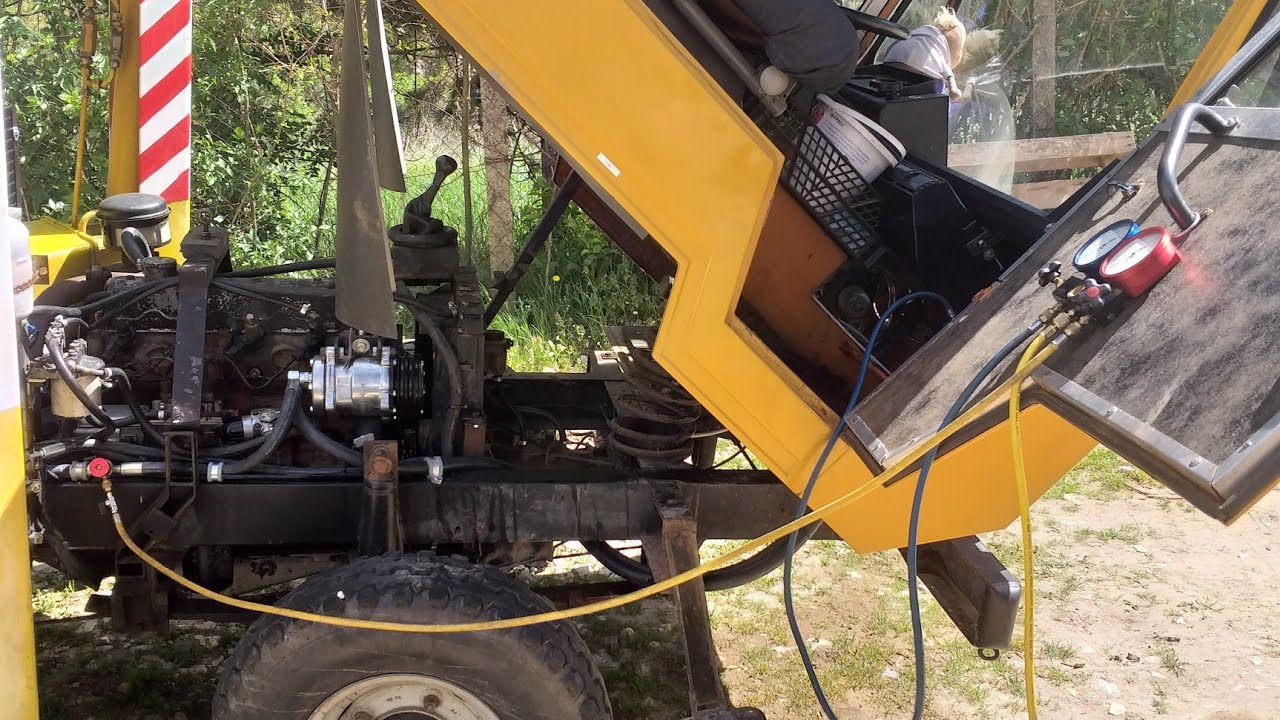 IFA Multicar M25 built in 4,5kW MTZ klima. - YouTube