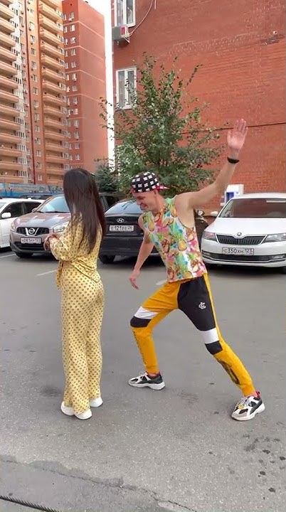 Какая попа лучше? 😻 #Shorts - YouTube
