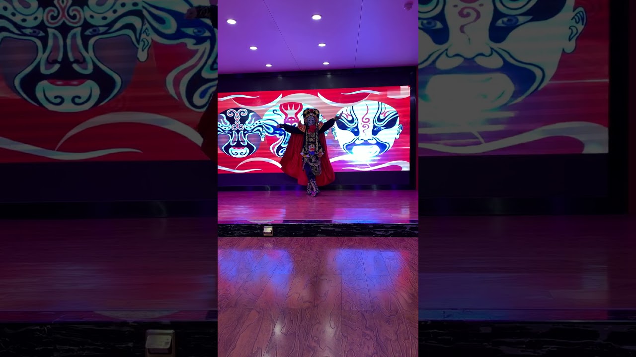 Brian Lian on river cruise in Chongqing China - YouTube