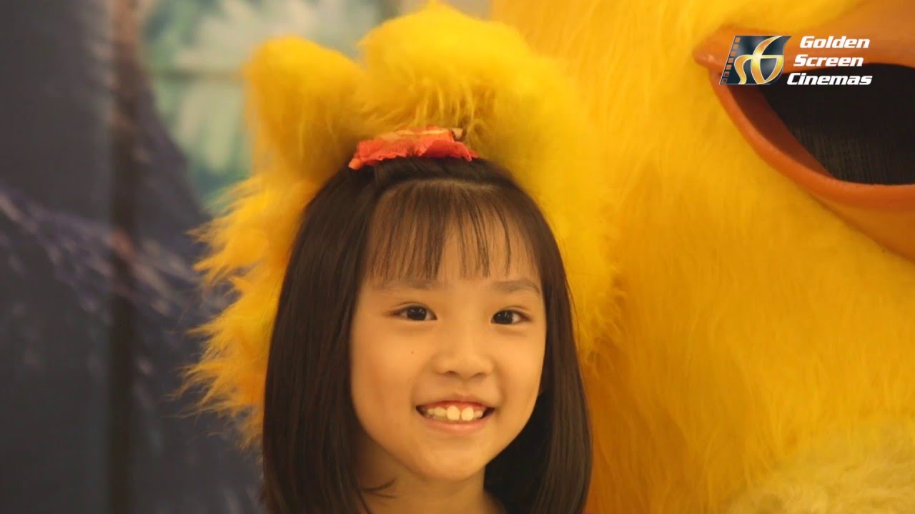 The Angry Birds Roadshow @GSC - YouTube